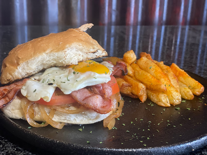 Die Veiling Pub Vanderbijlpark Contact Information | Restaurants on ...